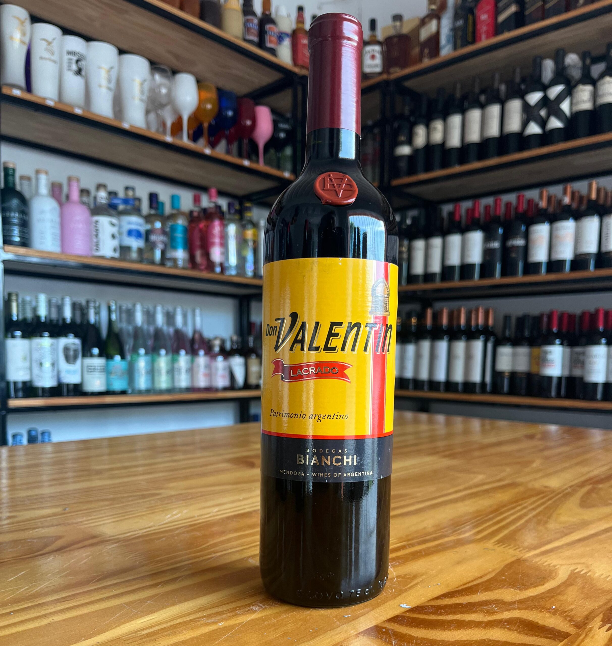 DON VALENTIN LACRADO TINTO – Kiosco Van Van